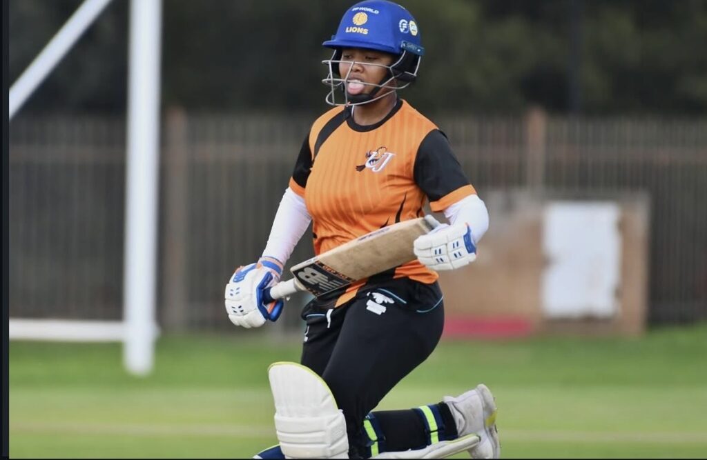 Two UJ female players walk away winners at Lions Cricket Awards